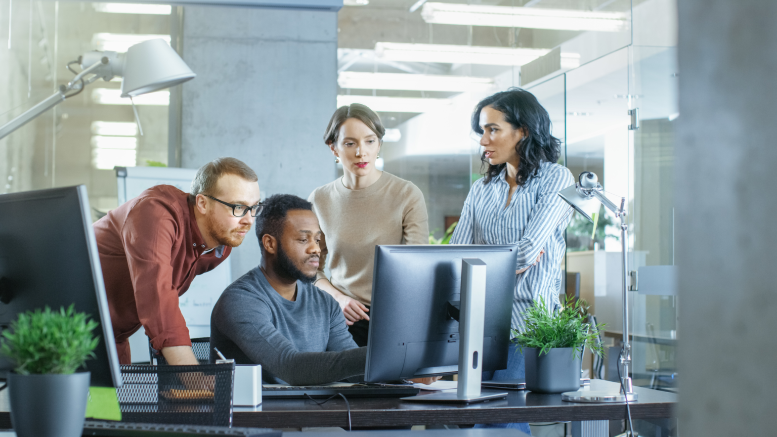 The Best Office Games To Play With Coworkers - Fun In Office